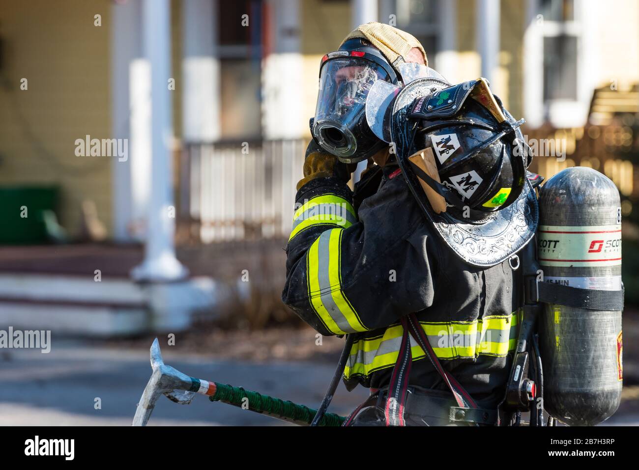 During the coronavirus crisis, first responders still work. Fire ...