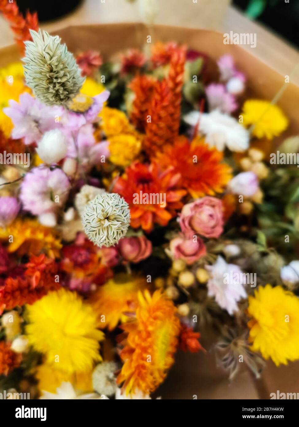 Dried flower bouquet hi-res stock photography and images - Alamy