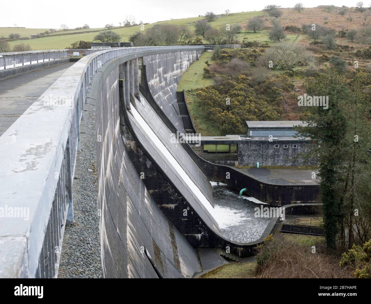 Siblyback dam, Cornwall Stock Photo - Alamy