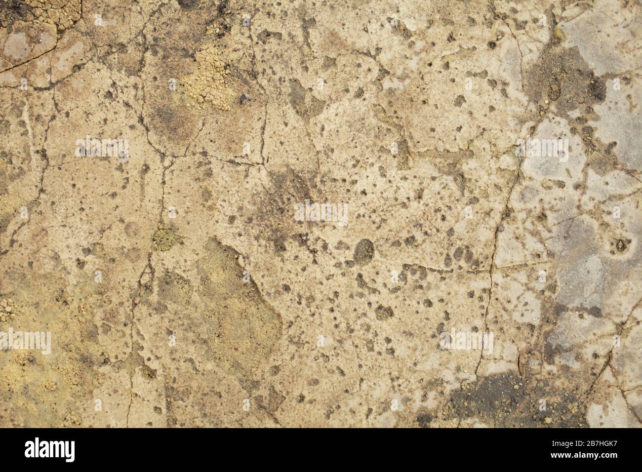 Rotten rope hi-res stock photography and images - Alamy