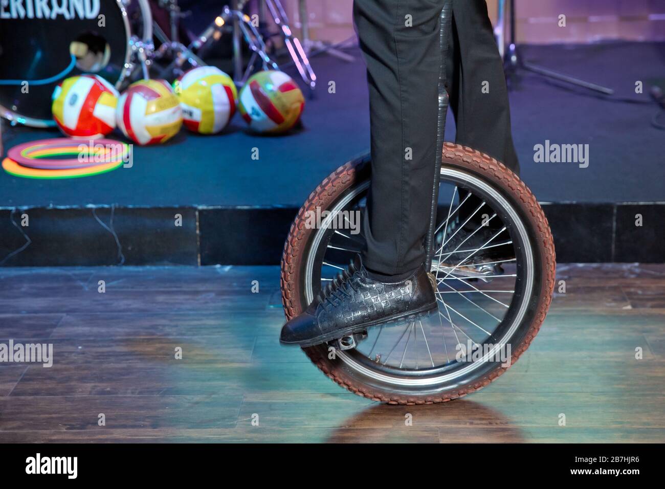 Happy birthday Children animator. Acrobat on stage . mono cyclic ...