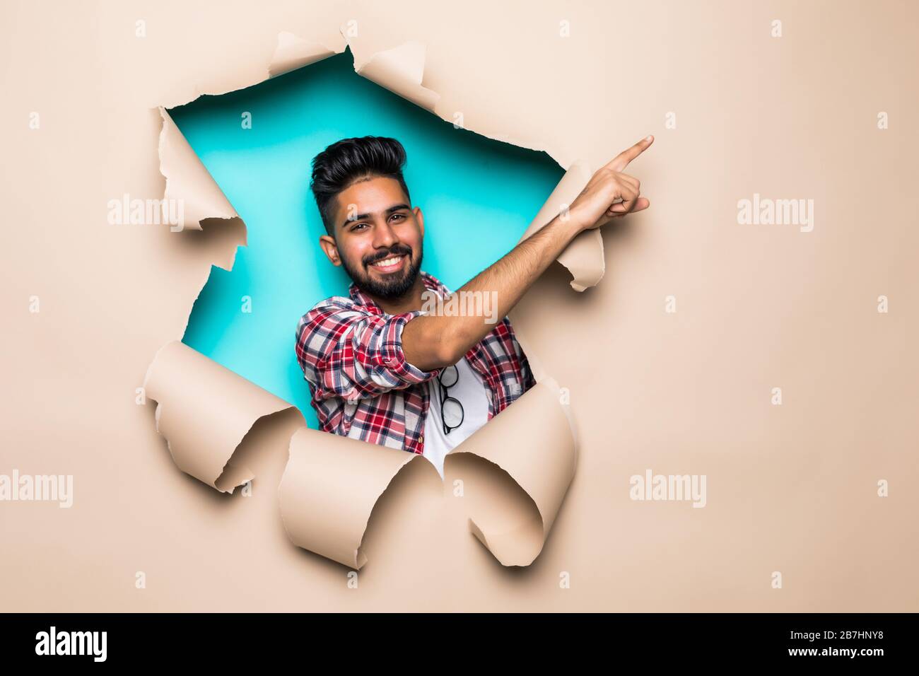 Torn paper hole side hi-res stock photography and images - Alamy