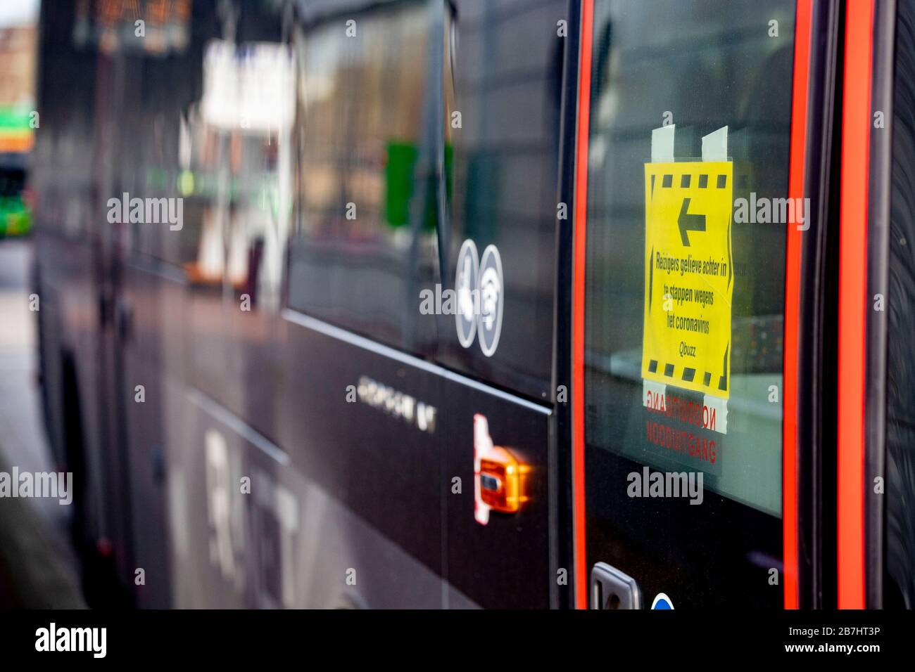 Number 85 bus hi-res stock photography and images - Alamy