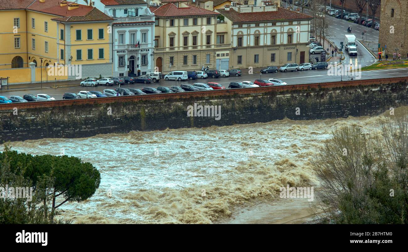 Flood in florence hi-res stock photography and images - Alamy