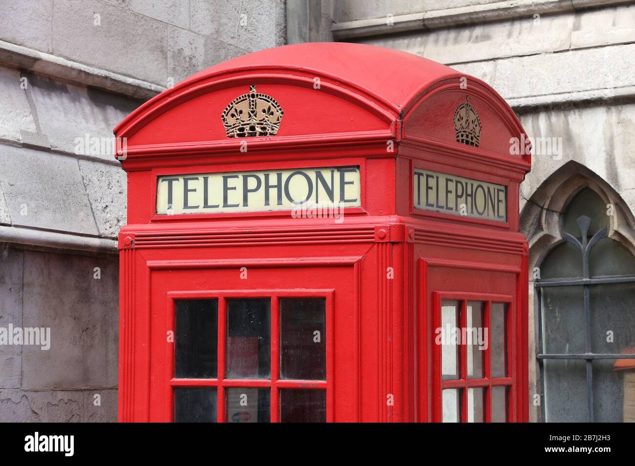 London UK red telephone. English symbol - phone booth Stock Photo - Alamy