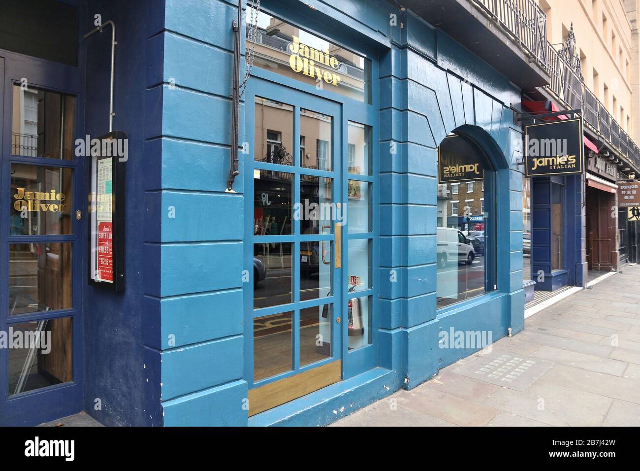 Jamies italian restaurant london hi-res stock photography and images ...