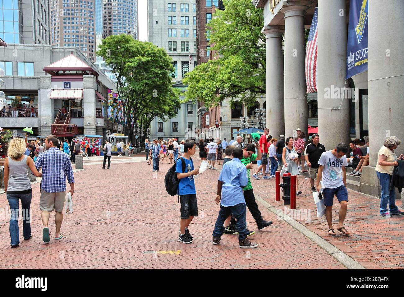 BOSTON, USA - JUNE 9, 2013: People visit Market Street in Boston. 4.1 ...