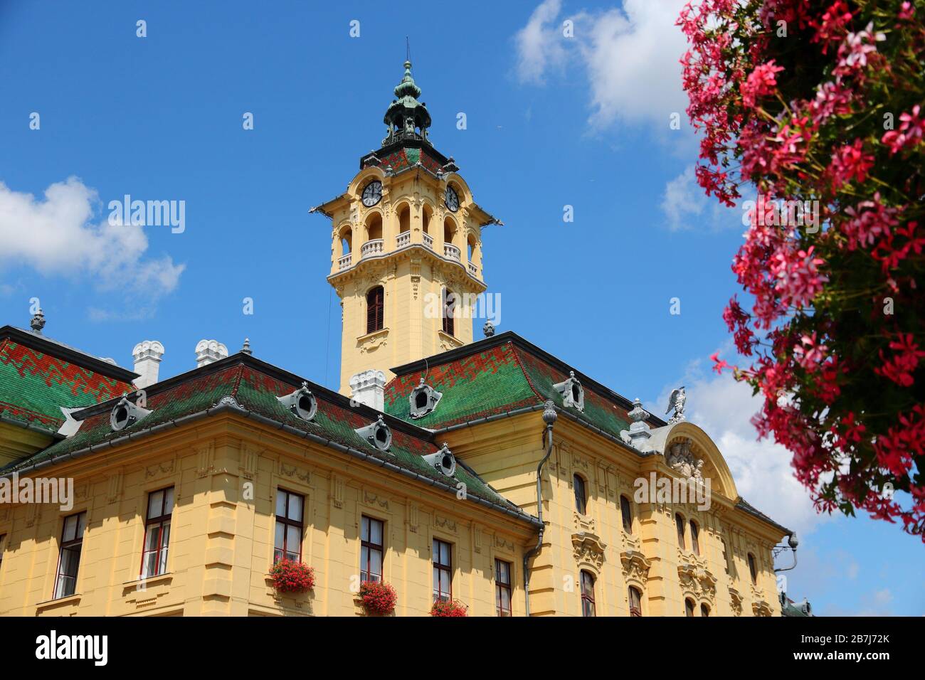Old government institutions hi-res stock photography and images - Alamy