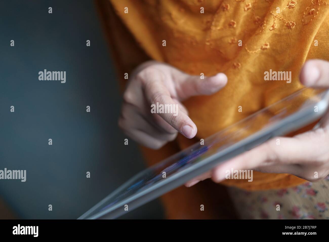 Women finger hi-res stock photography and images - Alamy