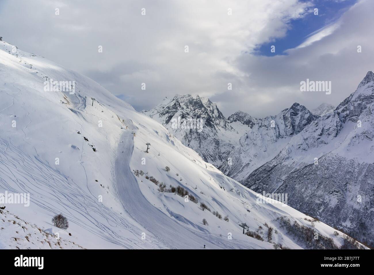The ski trail on mount Moussa-Achitara is between the fifth and third ...