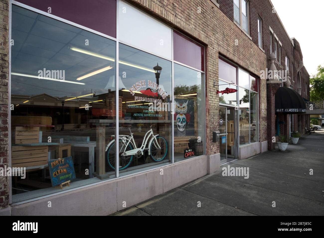 Back Alley photo from the small town of Foley, Alabama, USA Stock Photo ...