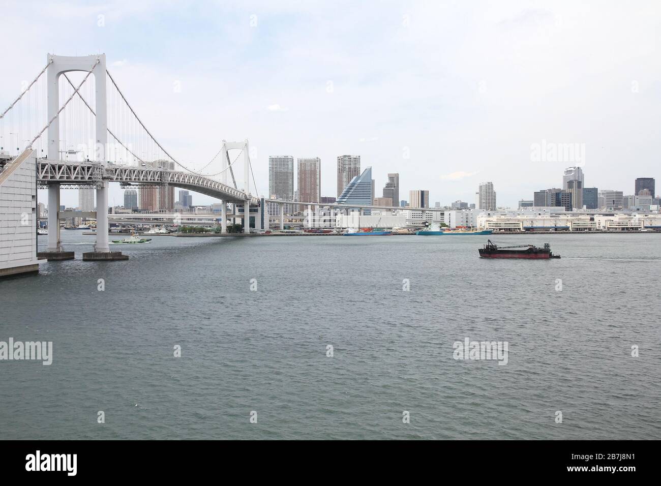 Modern minimal japanese architecture hi-res stock photography and ...