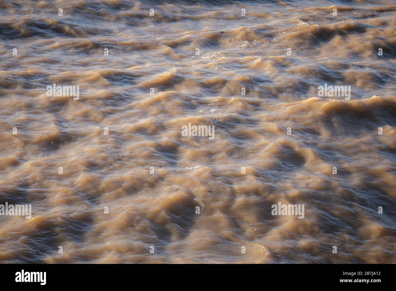 Patterned waves hi-res stock photography and images - Alamy