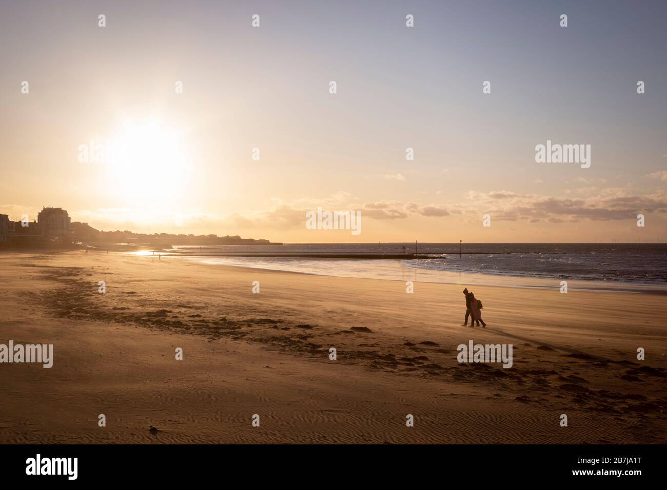 Margate at sunset hi-res stock photography and images - Alamy