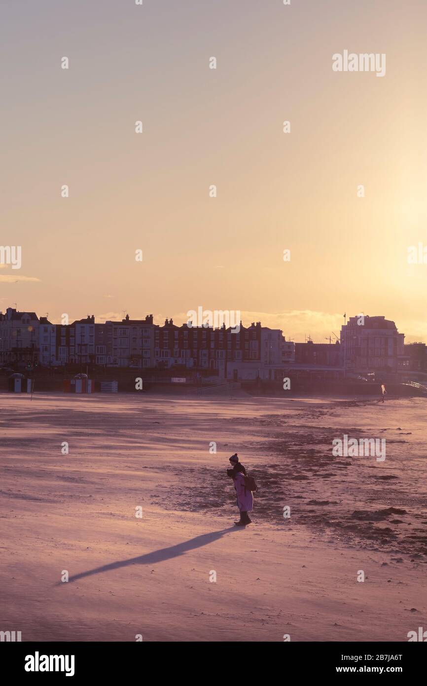 Margate at sunset hi-res stock photography and images - Alamy