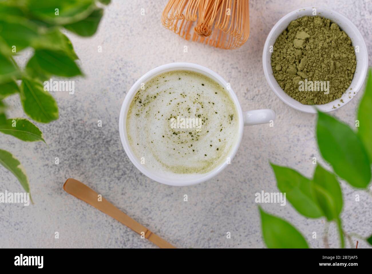 Green healthy matcha latte drink Stock Photo - Alamy