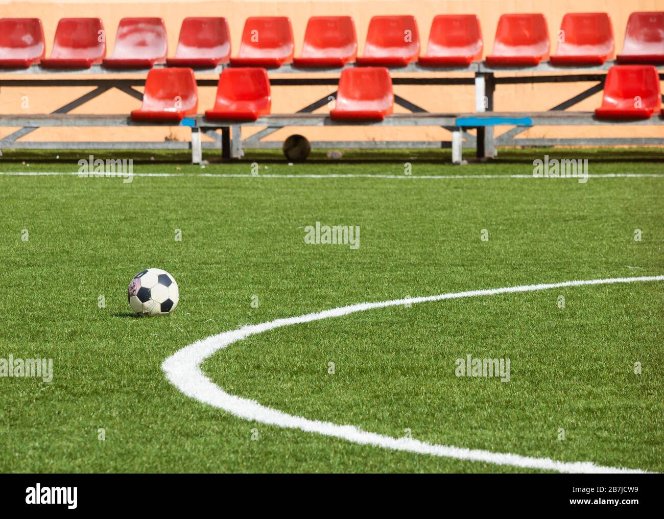 Football pitch astroturf hi-res stock photography and images - Alamy
