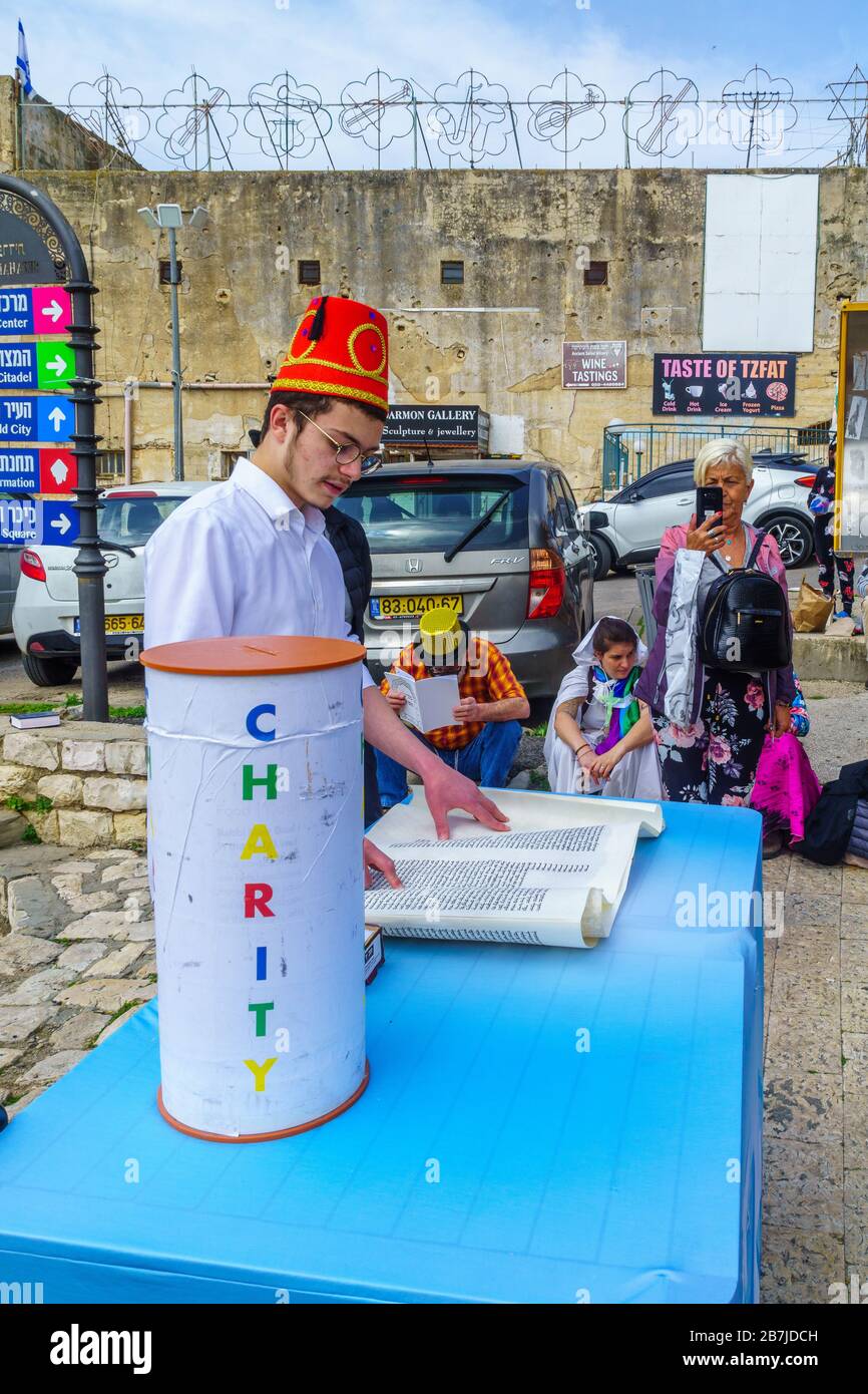 Megillah Esther High Resolution Stock Photography and Images - Alamy