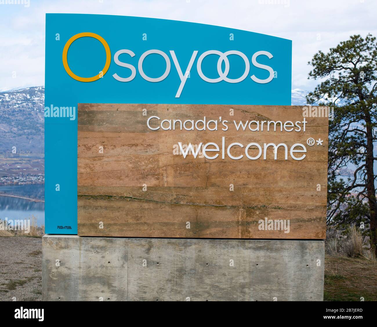 Osoyoos sign hi-res stock photography and images - Alamy
