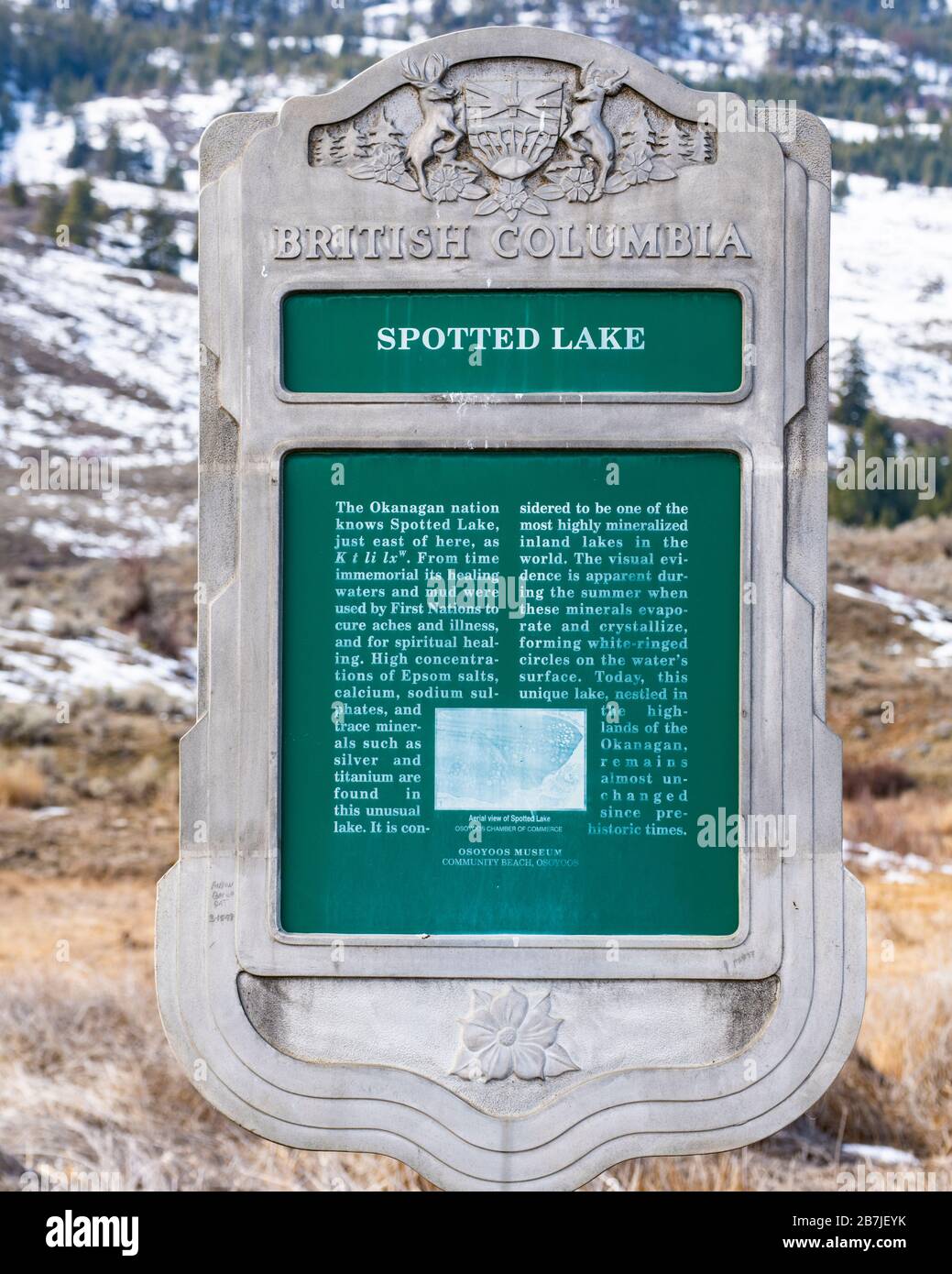 Spotted lake canada hi-res stock photography and images - Alamy