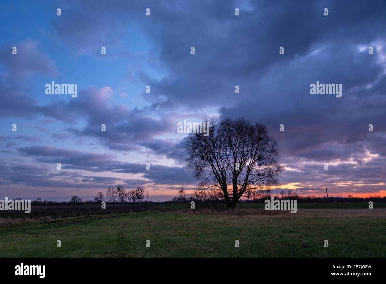 Morning sky with colorful cloud hi-res stock photography and images - Alamy