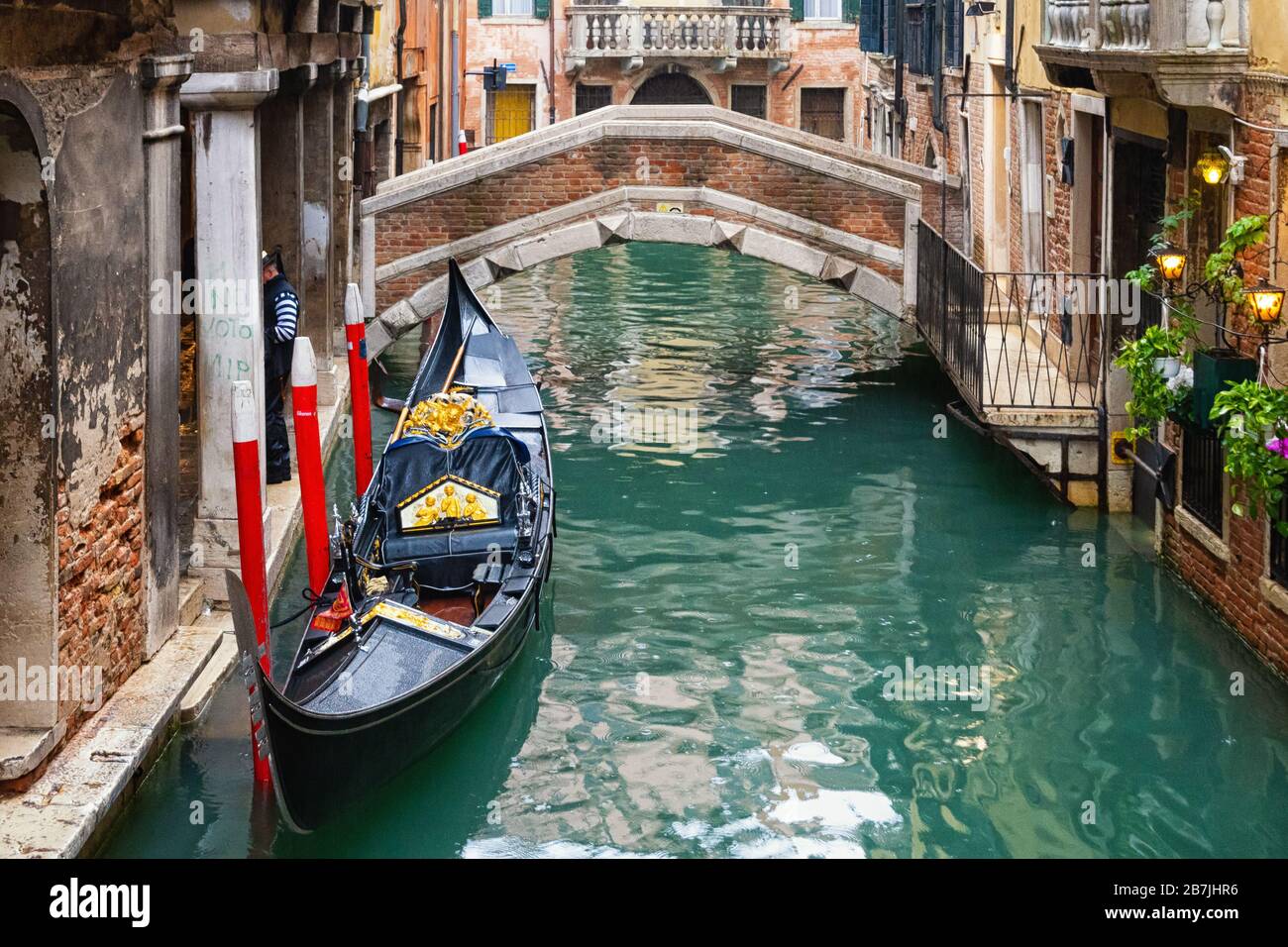 The gondola is on water channel hi-res stock photography and images - Alamy