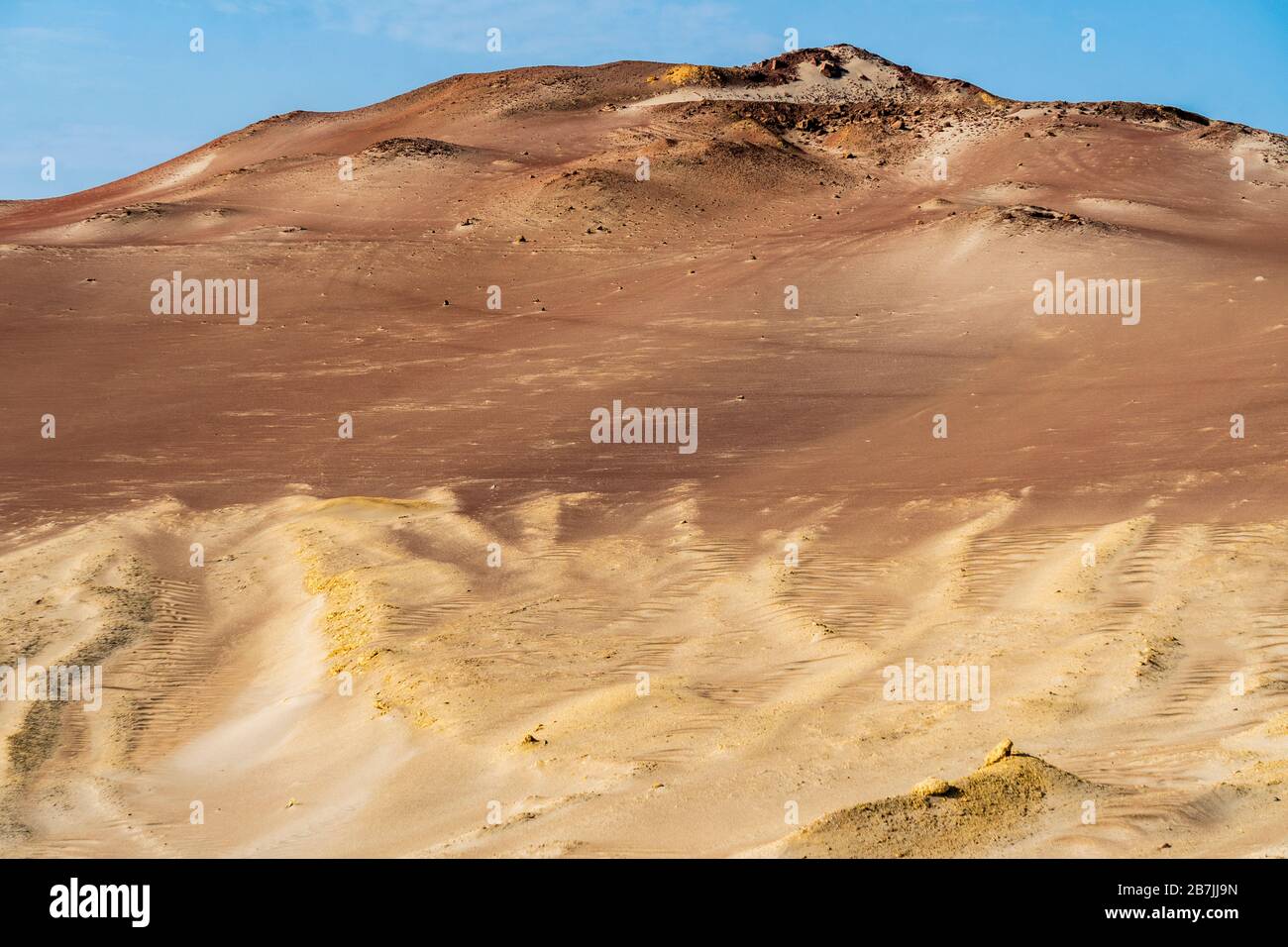 Paracas National Reserve,Cerro Colorado archaeological zone, Paracas ...