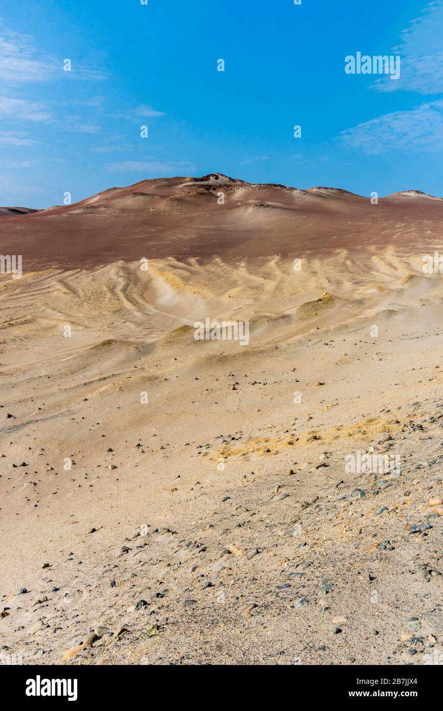 Paracas National Reserve,Cerro Colorado archaeological zone, Paracas ...