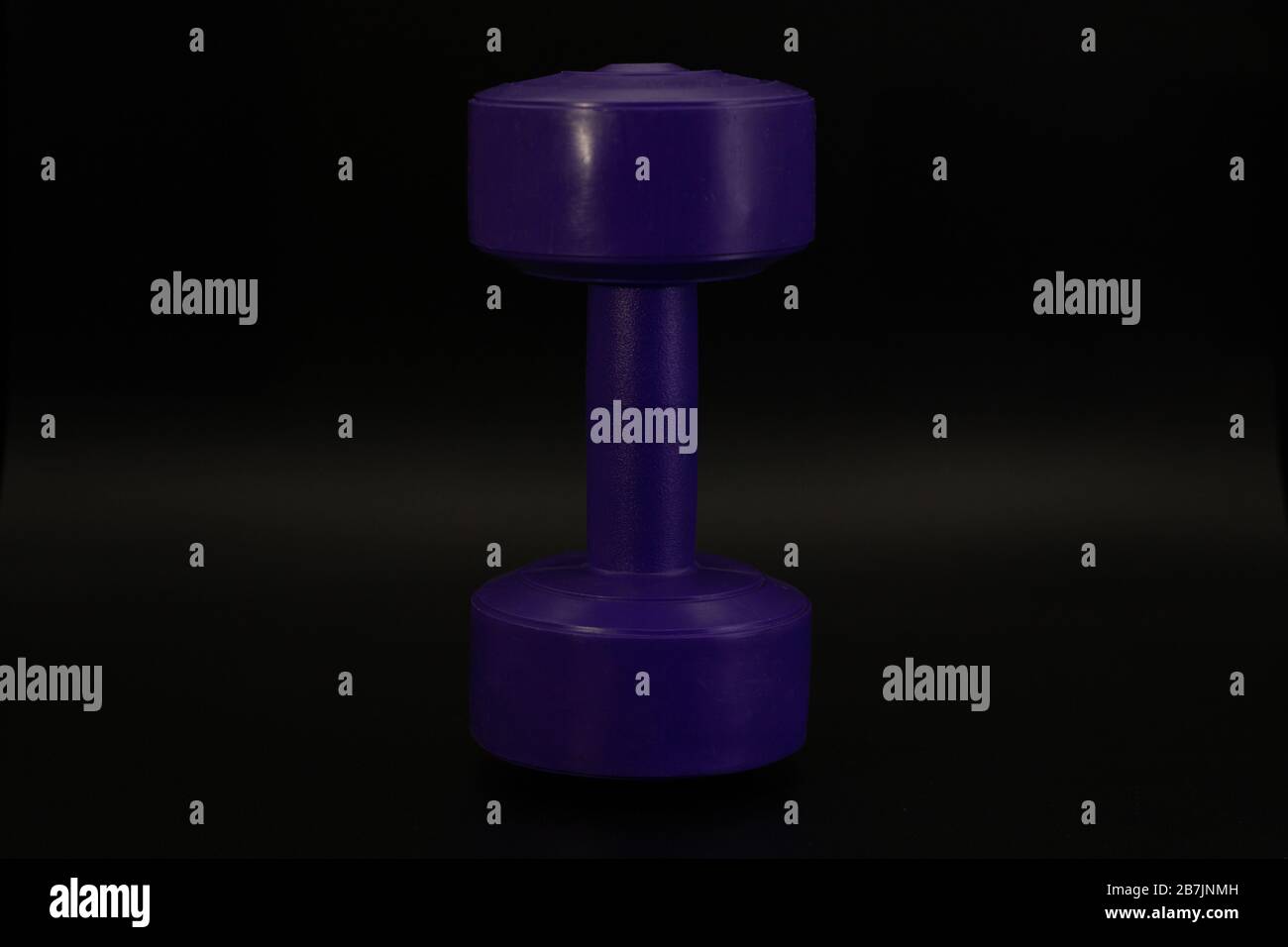 Purple dumbbell hi-res stock photography and images - Alamy