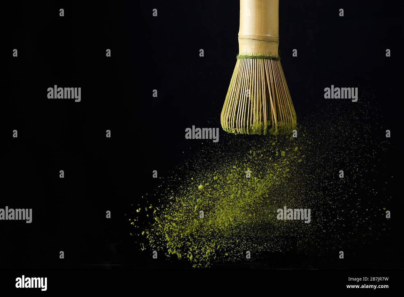 Japanese matcha green tea for healthy lifestyle design. Organic green ...