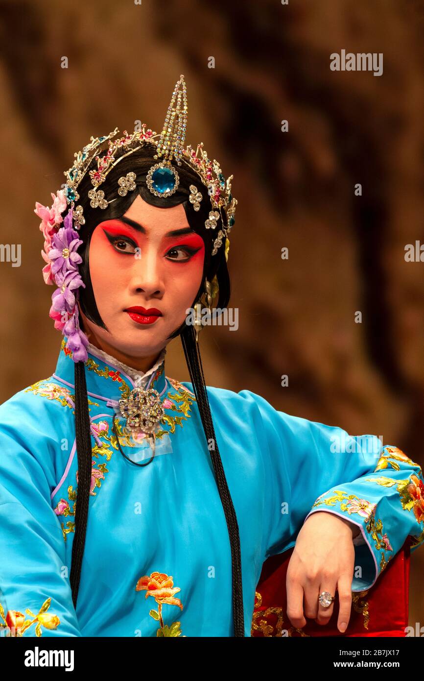 Chinese Opera Beijing Woman Costume High Resolution Stock Photography ...