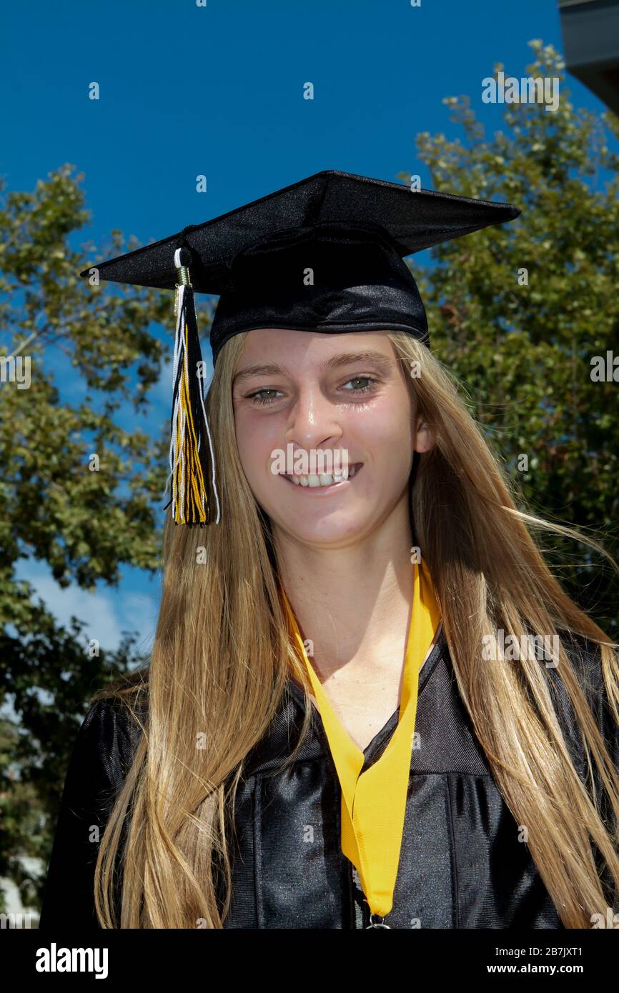 American girl at high school graduation Stock Photo - Alamy