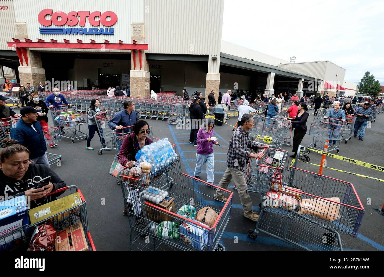 Movie supplies hi-res stock photography and images - Alamy