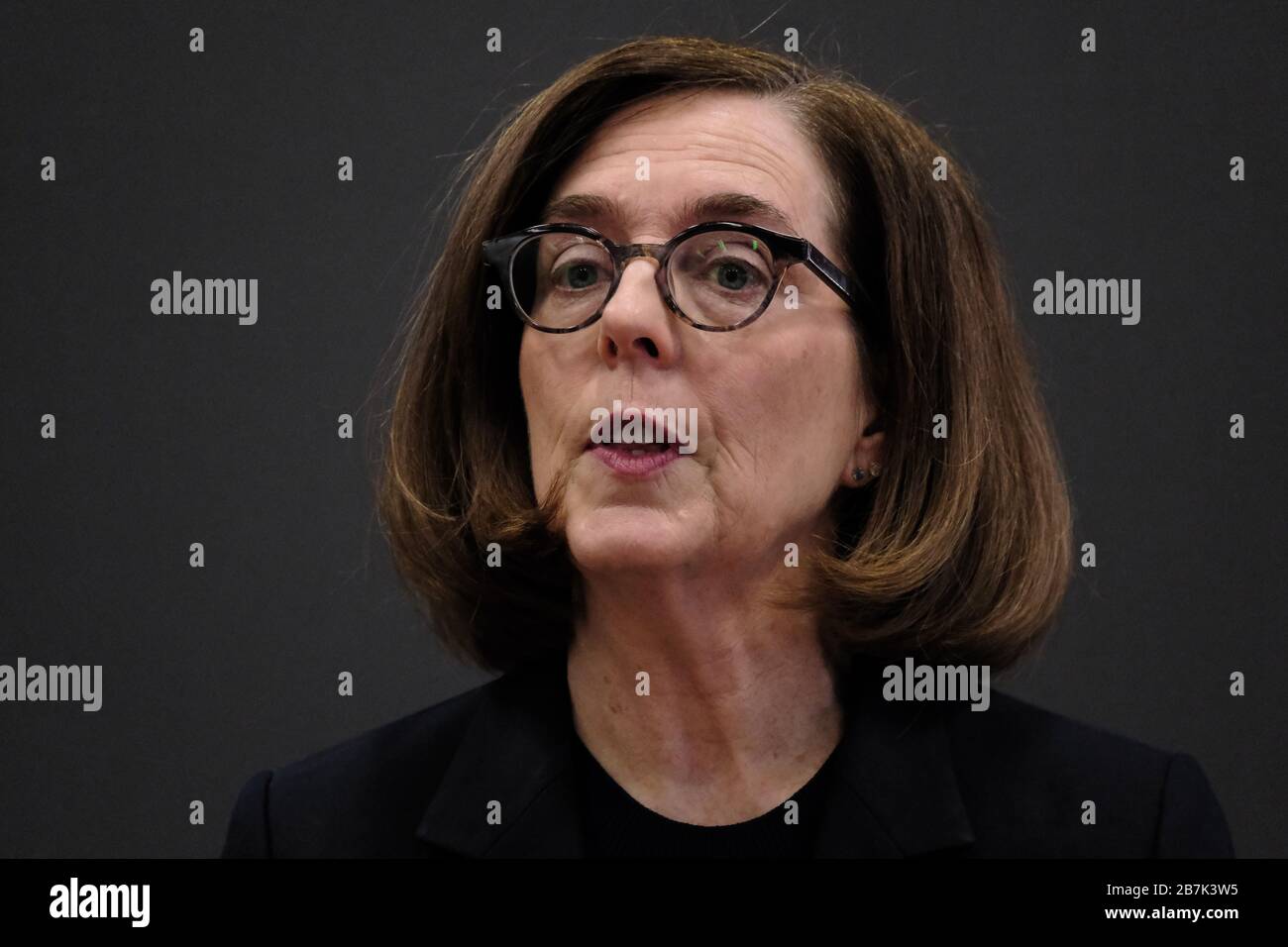 Kate brown oregon hi-res stock photography and images - Alamy