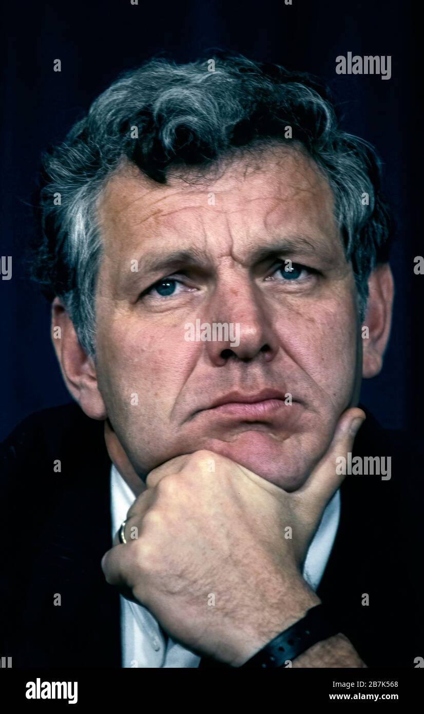 H w bennett hi-res stock photography and images - Alamy