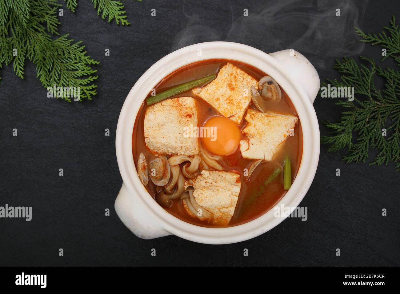Sundubu jjigae hi-res stock photography and images - Alamy
