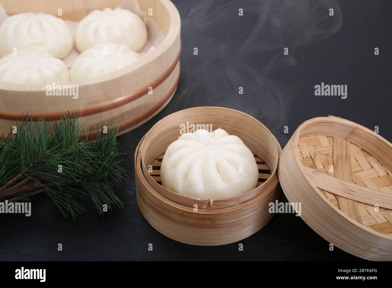 Nikuman hi-res stock photography and images - Alamy