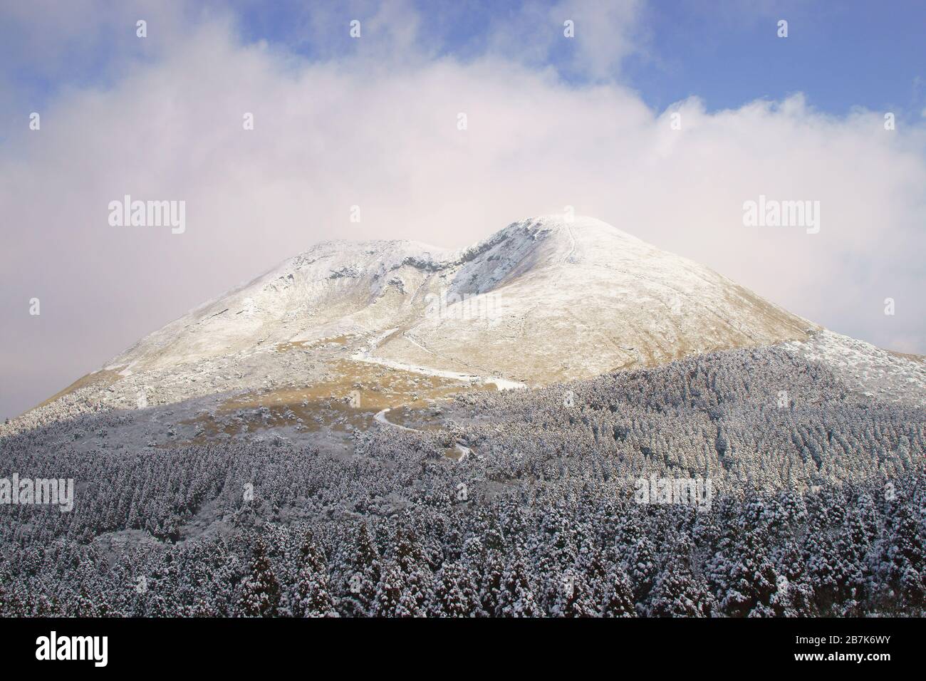 Mt. Aso in winter Stock Photo - Alamy
