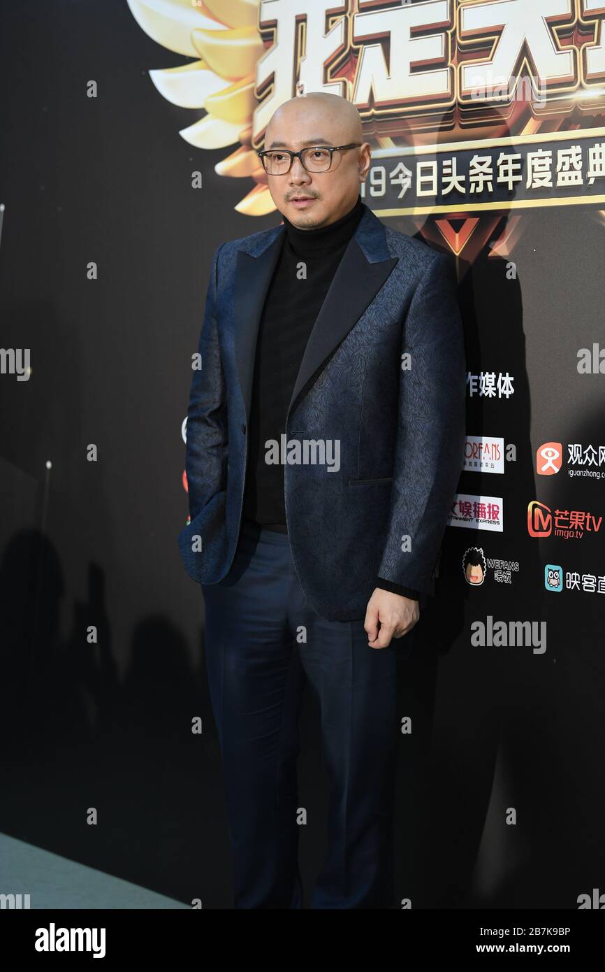 Chinese actor and director Xu Zheng shows up in black suit at Jinri ...