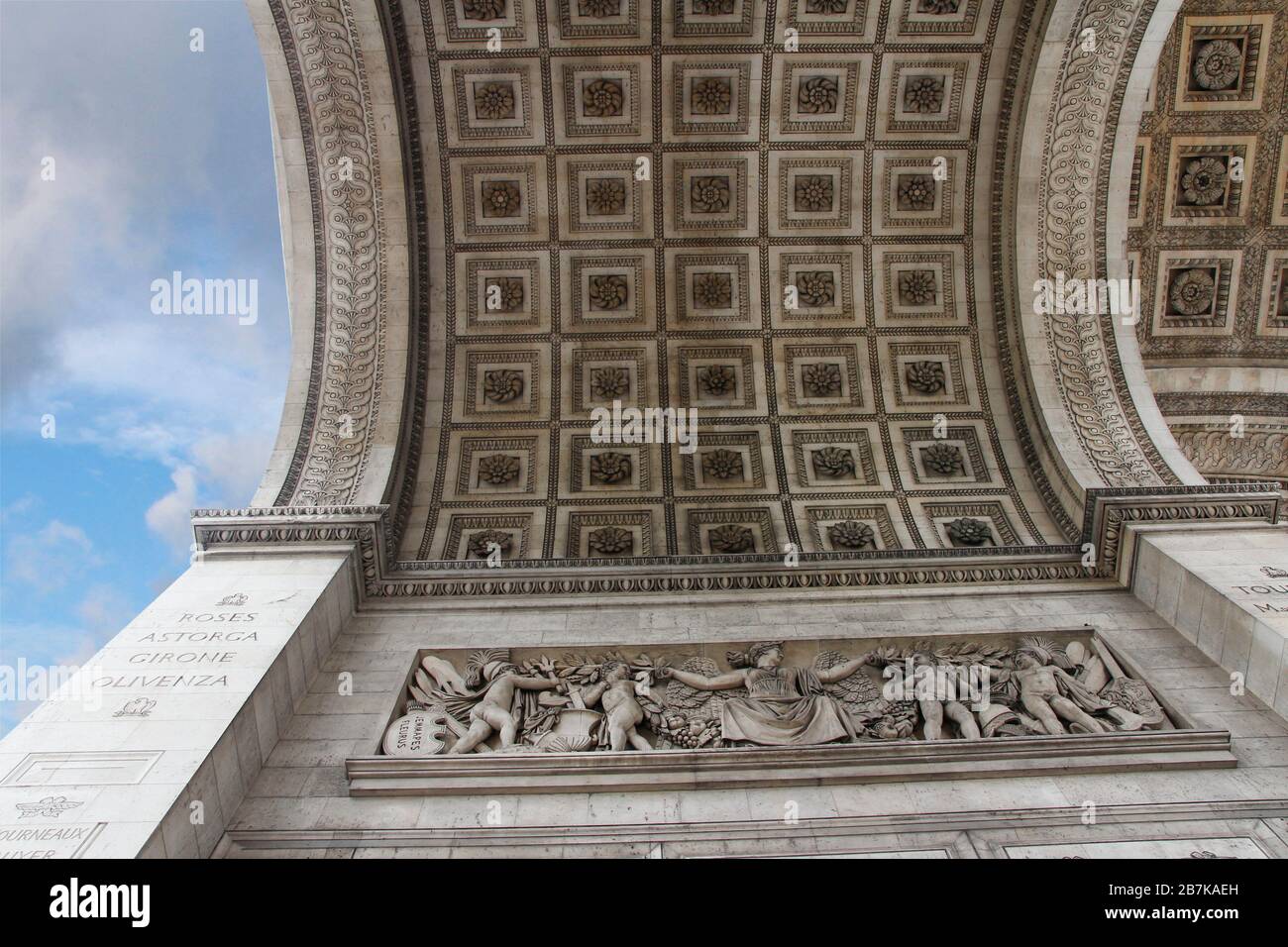 Interior ceiling with the floral pattern and the sculpture engraved the ...