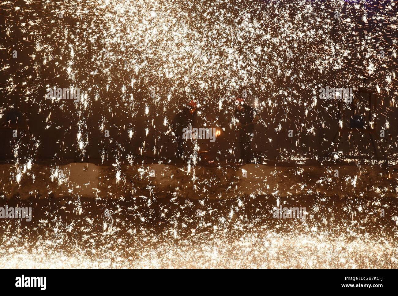 Strike iron flower hi-res stock photography and images - Alamy