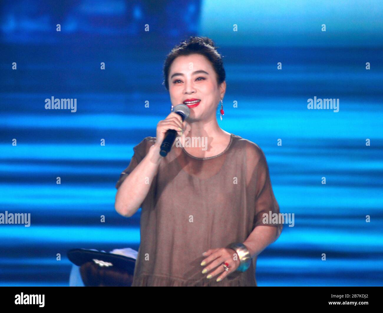 Li Lingyu High Resolution Stock Photography and Images - Alamy