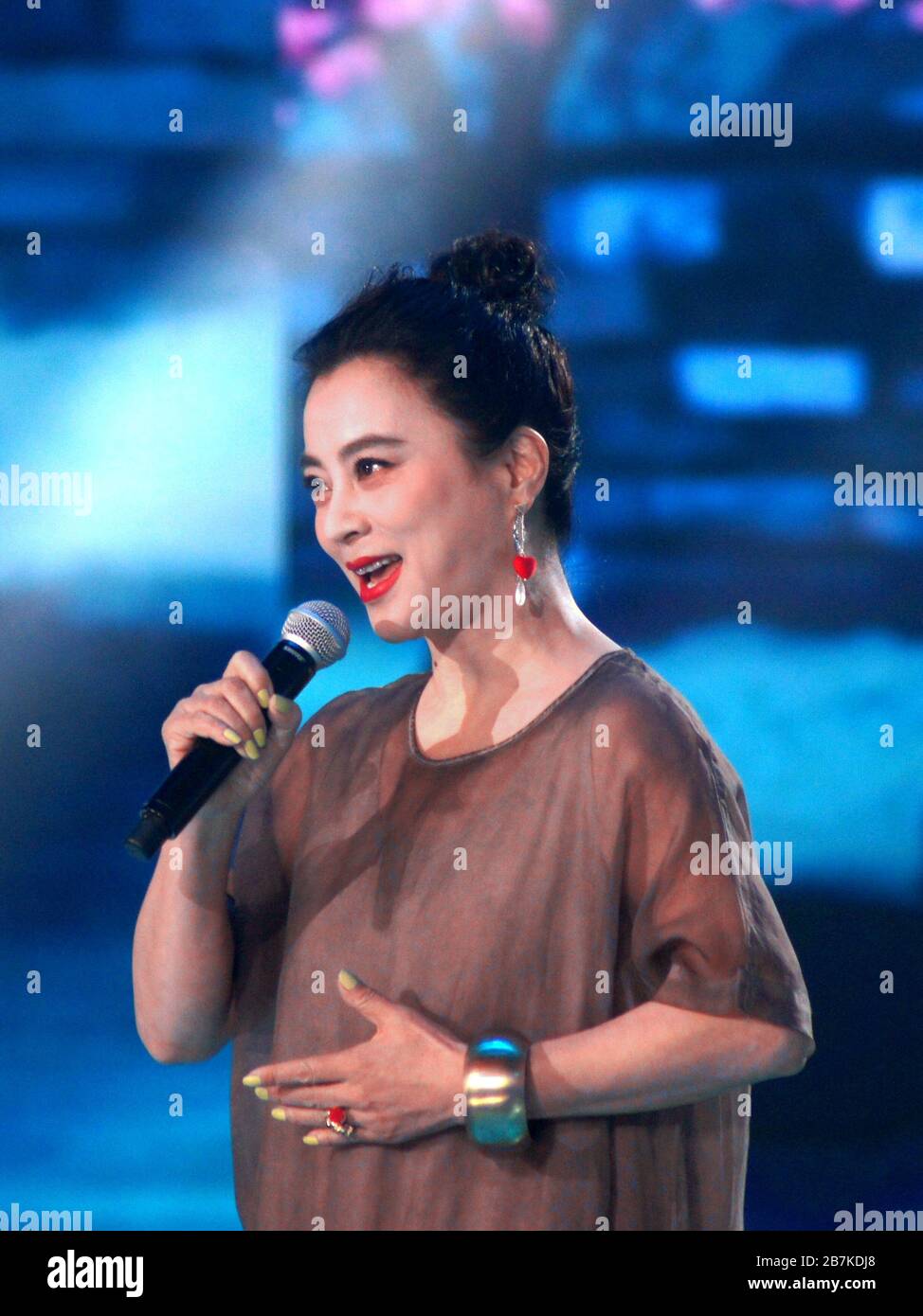 Chinese singer Li Lingyu attends CCTV New Year singing in Beijing ...
