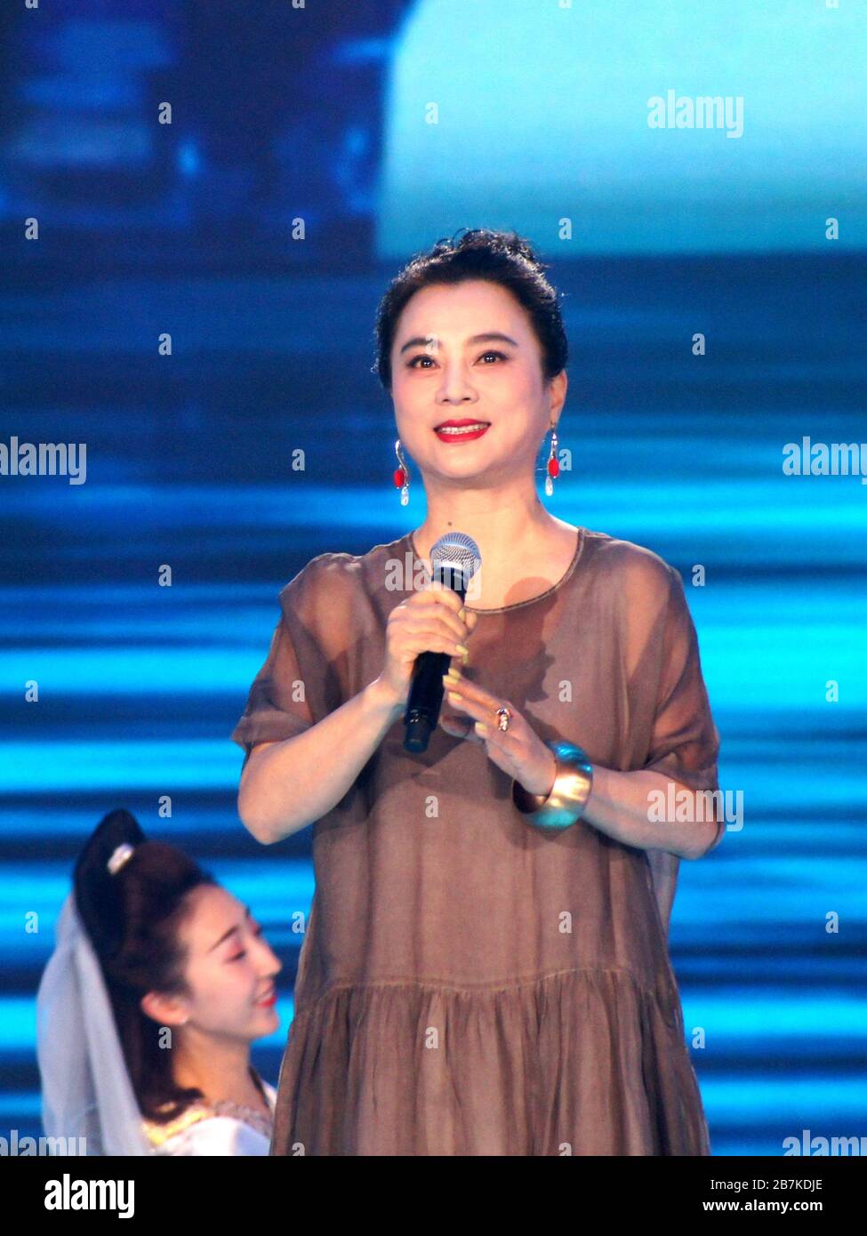 Li lingyu hi-res stock photography and images - Alamy