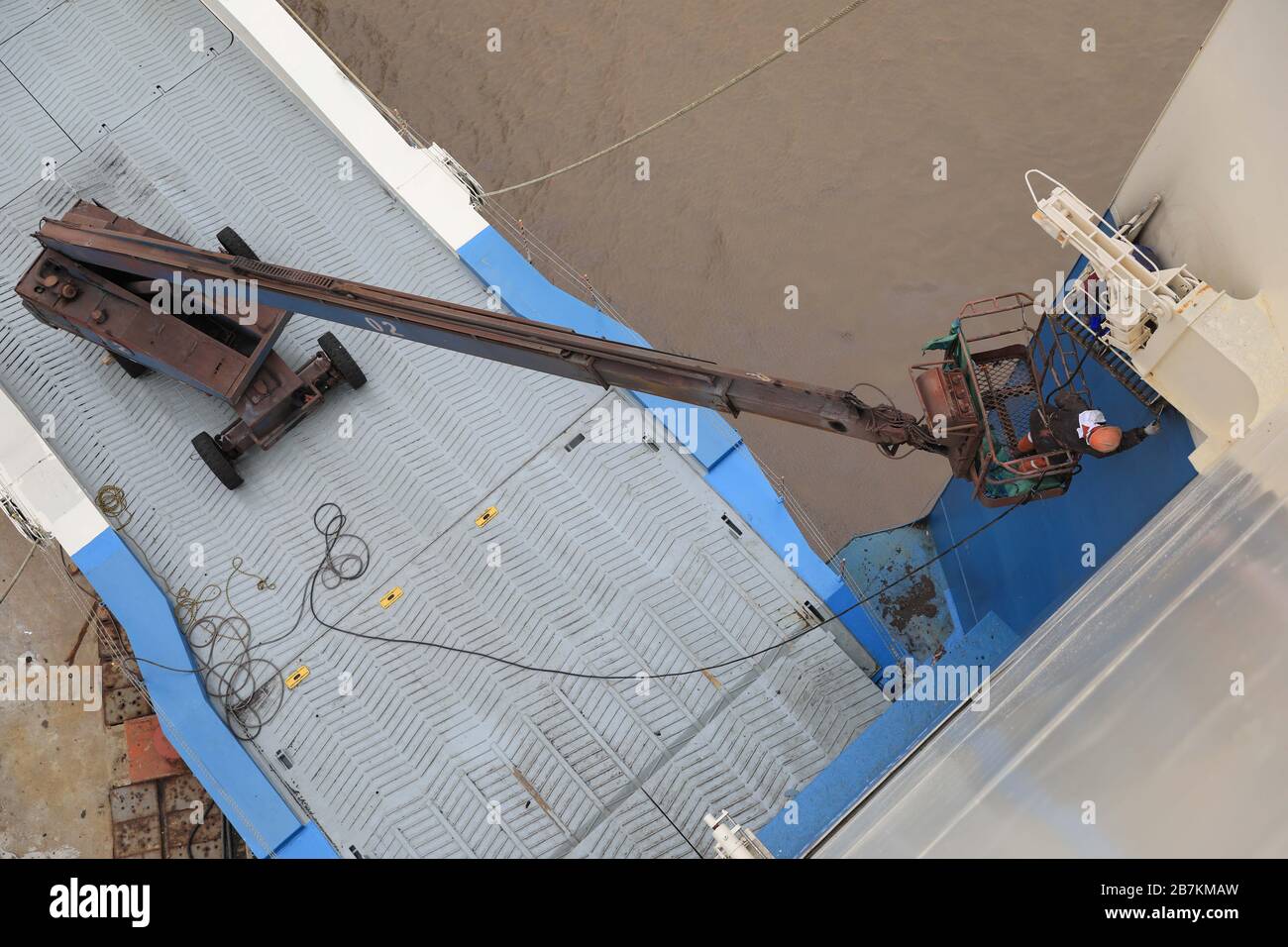 Zhoushan shipyard zhoushan hi-res stock photography and images - Alamy