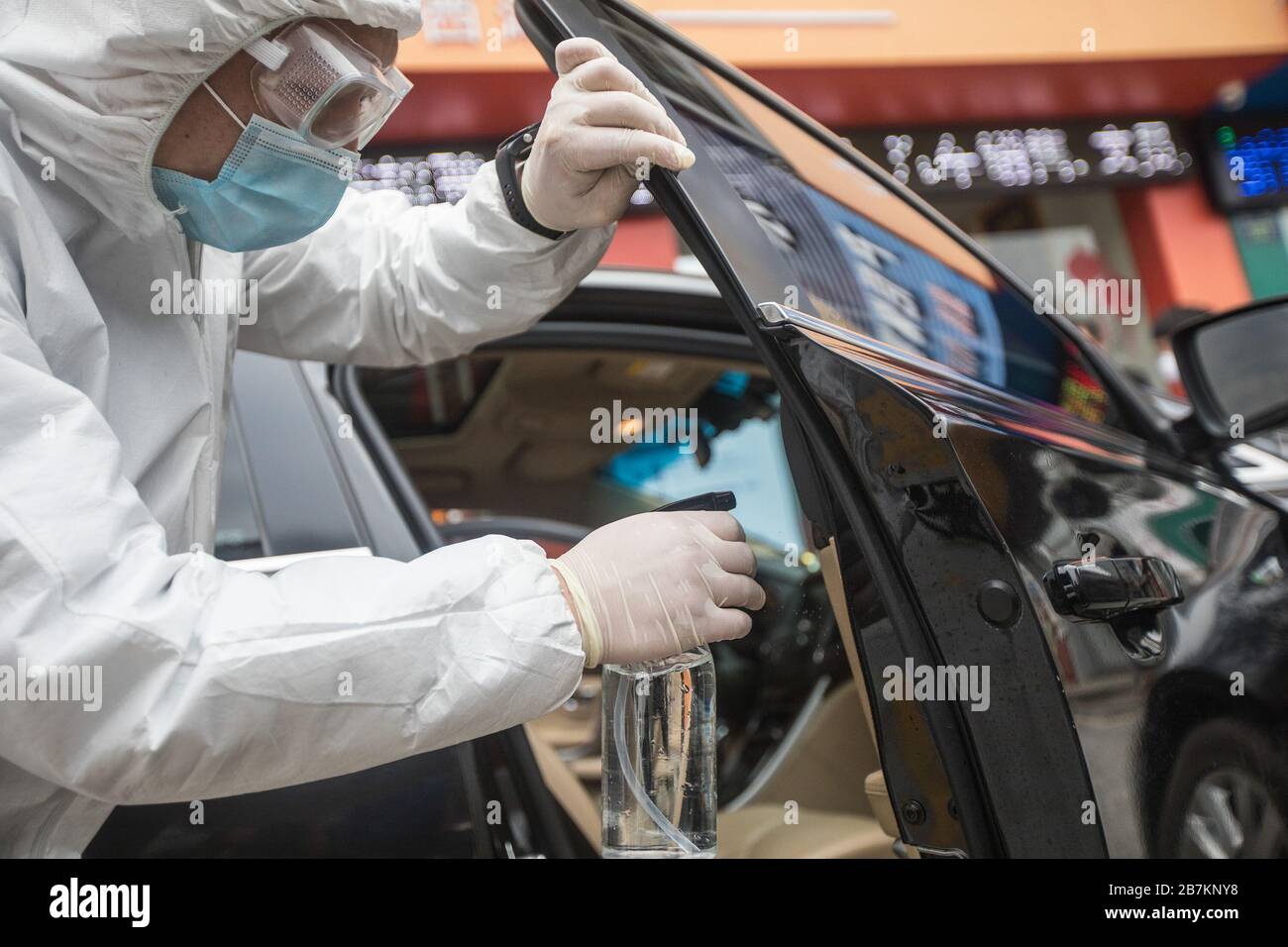 Car owner virus hi-res stock photography and images - Alamy