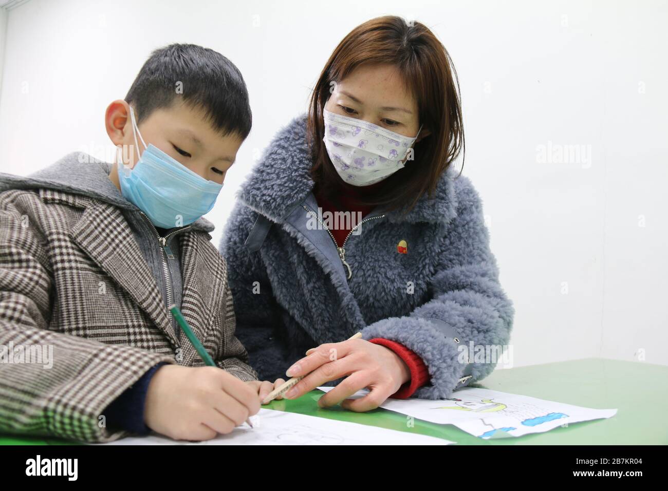 Frontline pictures hi-res stock photography and images - Alamy