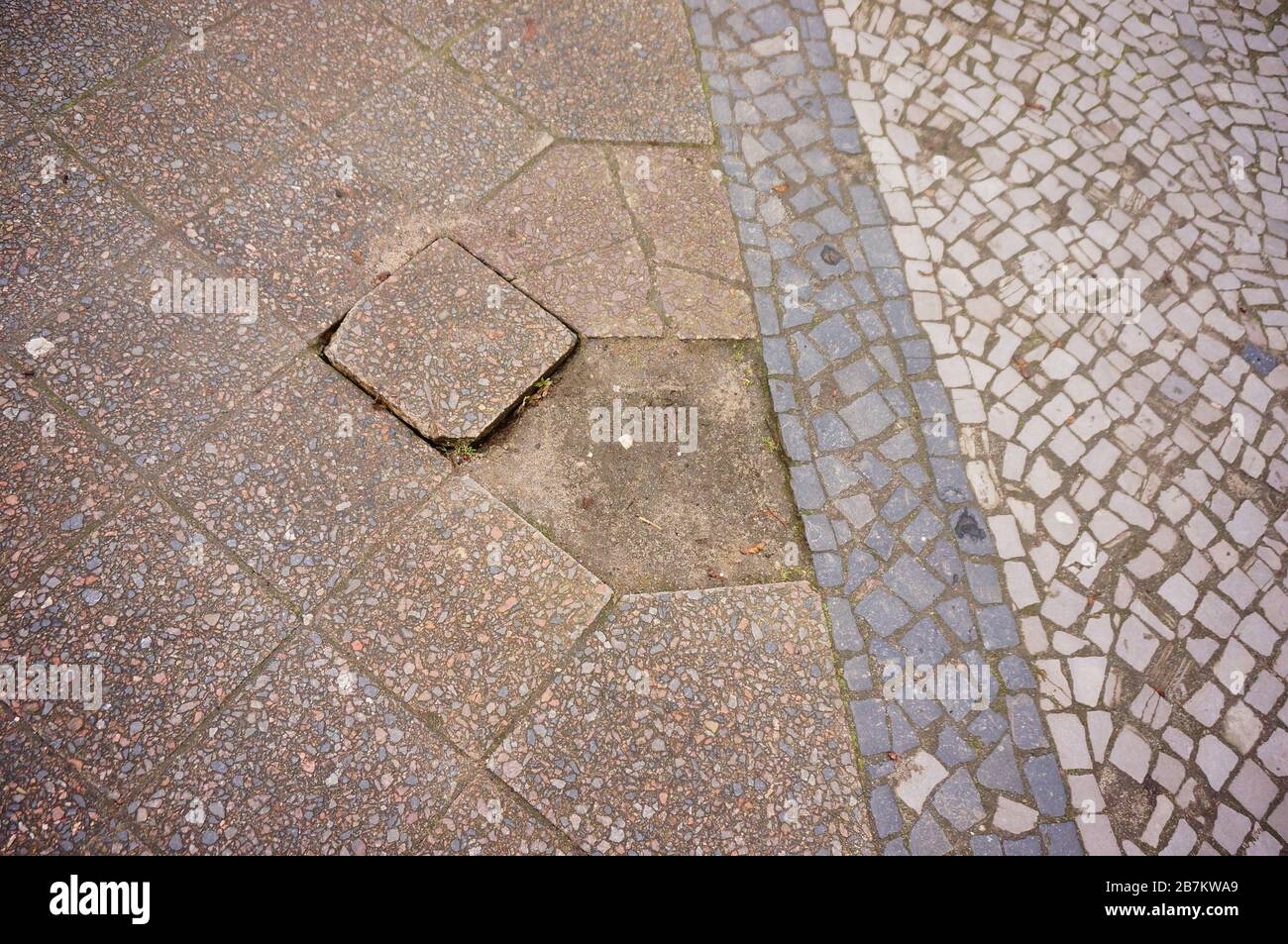 Pavement tile missing hi-res stock photography and images - Alamy