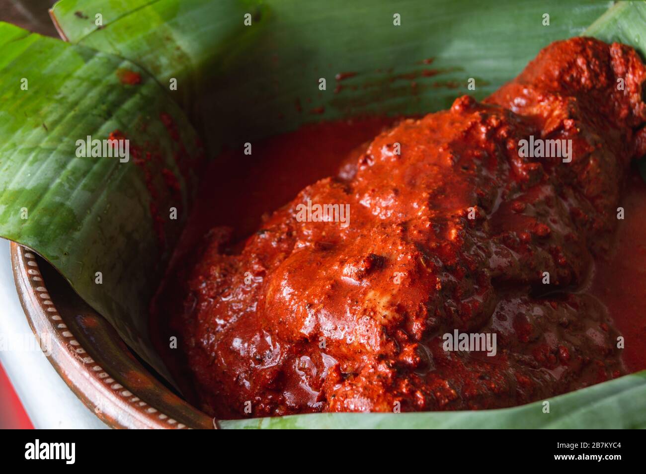 Pit roasted meat hi-res stock photography and images - Alamy