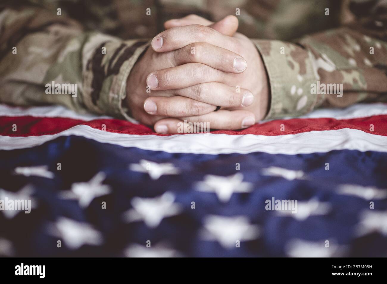 Soldier mourning hi-res stock photography and images - Alamy